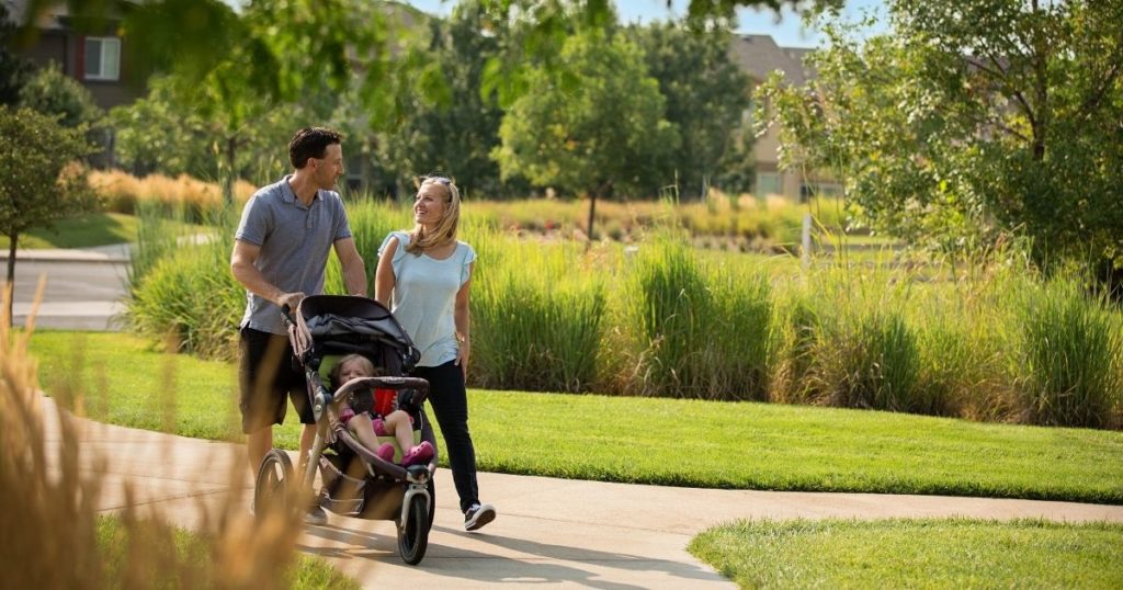 The Importance of Neighborhood Walkability - Oakwood Homes